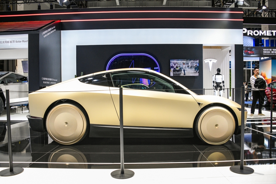 进博时光｜特斯拉Cybercab亚太首秀！无人驾驶电动车亮相第八届进博会